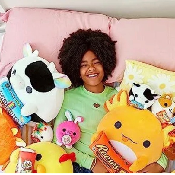 snackles | Toys | Snackles Chupa Chup Bunny Super Sized 4 Inch Plush By ...